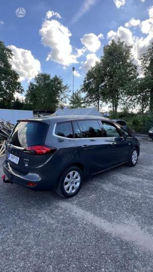 Серый Опель Zafira Tourer 2014 в Алитус, объемом двигателя 1.60 л и пробегом 258 тыс. км за 4500 €, фото 4 на AUTOMOTO.COM.LV