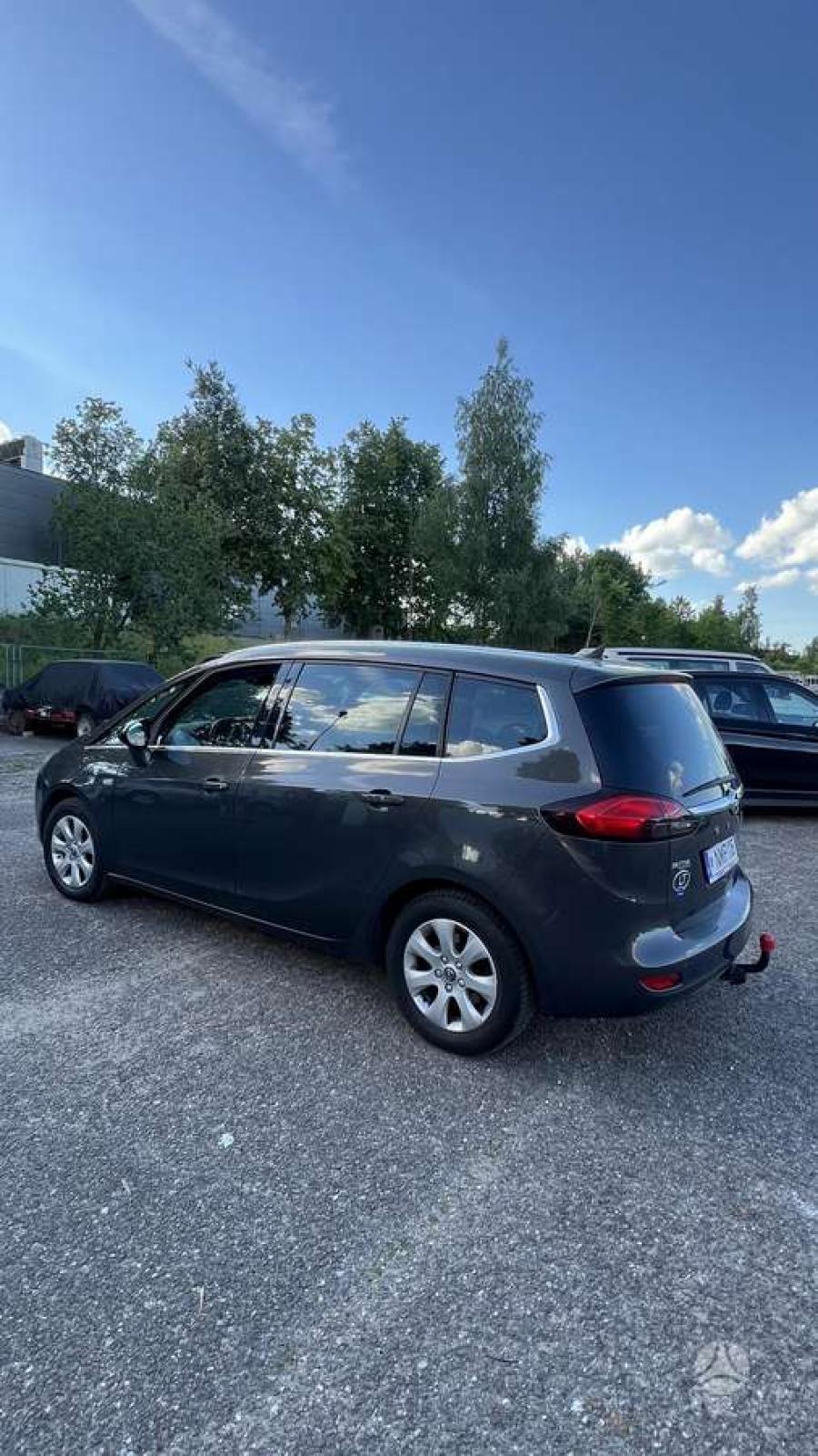 Серый Опель Zafira Tourer 2014 в Алитус, объемом двигателя 1.60 л и пробегом 258 тыс. км за 4500 €, фото 6 на AUTOMOTO.COM.LV