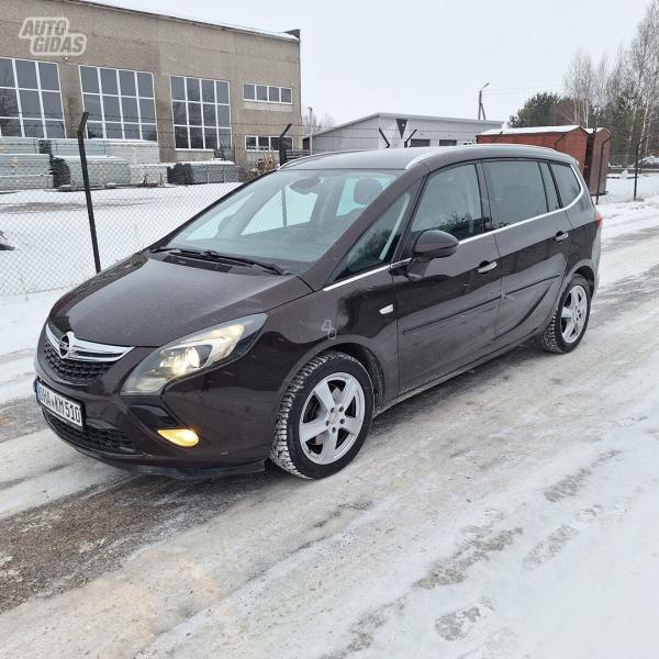 Opel Zafira Tourer 2012 Marijampole, ar dzinēja tilpumu 2.00 L un nobraukumu 231 tūkst. km par 4999 €, foto 1 vietnē AUTOMOTO.COM.LV