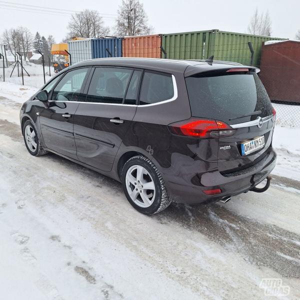 Opel Zafira Tourer 2012 Marijampole, ar dzinēja tilpumu 2.00 L un nobraukumu 231 tūkst. km par 4999 €, foto 8 vietnē AUTOMOTO.COM.LV