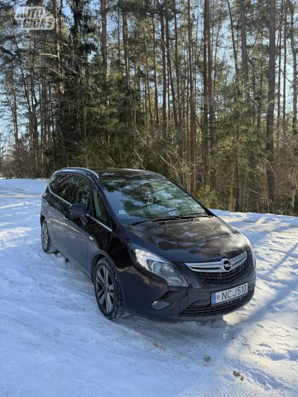 Opel Zafira Tourer 2012 Viļņa, ar dzinēja tilpumu 2.00 L un nobraukumu 236 tūkst. km par 3200 €, foto 1 vietnē AUTOMOTO.COM.LV