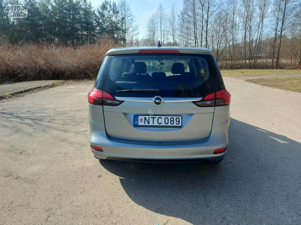 Опель Zafira Tourer 2012 в Укмерге, объемом двигателя 2.00 л и пробегом 288 тыс. км за 4350 €, фото 5 на AUTOMOTO.COM.LV
