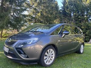 Opel Zafira Tourer 2012 in Plunge, with an engine capacity of 2.00 L and mileage of 259 thousand km for 5100 €, photo 9 on AUTOMOTO.COM.LV