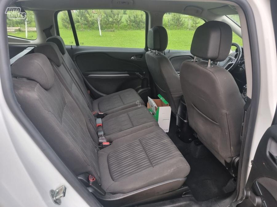 Опель Zafira Tourer 2012 в Алитус, объемом двигателя 2.00 л и пробегом 349 тыс. км за 2130 €, фото 12 на AUTOMOTO.COM.LV
