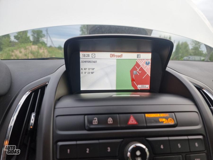 Опель Zafira Tourer 2012 в Алитус, объемом двигателя 2.00 л и пробегом 349 тыс. км за 2130 €, фото 18 на AUTOMOTO.COM.LV