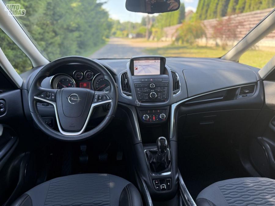 Opel Zafira Tourer 2012 Utena, ar dzinēja tilpumu 2.00 L un nobraukumu 182 tūkst. km par 5250 €, foto 10 vietnē AUTOMOTO.COM.LV