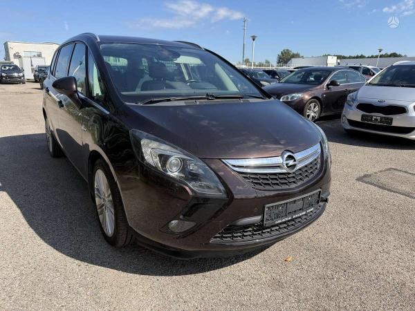Опель Zafira Tourer 2012 в Мариямполе, объемом двигателя 1.40 л и пробегом 190 тыс. км за 4250 €, фото 1 на AUTOMOTO.COM.LV
