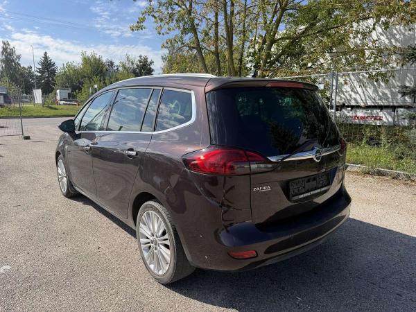 Опель Zafira Tourer 2012 в Мариямполе, объемом двигателя 1.40 л и пробегом 190 тыс. км за 4250 €, фото 6 на AUTOMOTO.COM.LV