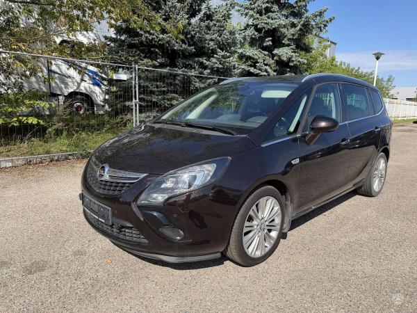 Опель Zafira Tourer 2012 в Мариямполе, объемом двигателя 1.40 л и пробегом 190 тыс. км за 4250 €, фото 8 на AUTOMOTO.COM.LV