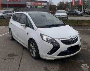 Опель Zafira Tourer 2013 в Каунас, объемом двигателя 2.00 л и пробегом 226 тыс. км за 3999 €, фото  на AUTOMOTO.COM.LV