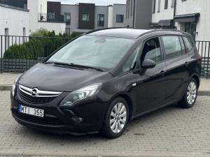 Opel Zafira Tourer 2013 in Vilnius, with an engine capacity of 1.36 L and mileage of 289 thousand km for 3600 €, photo 2 on AUTOMOTO.COM.LV