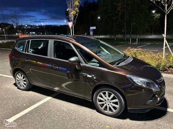 Opel Zafira Tourer 2013 Viļņa, ar dzinēja tilpumu 1.60 L un nobraukumu 230 tūkst. km par 3200 €, foto 4 vietnē AUTOMOTO.COM.LV