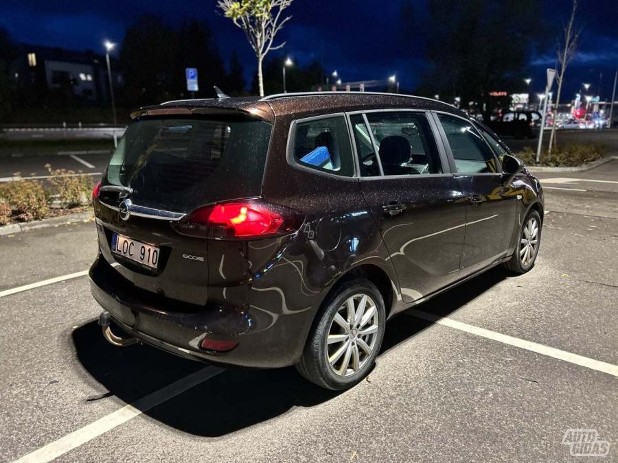 Opel Zafira Tourer 2013 Viļņa, ar dzinēja tilpumu 1.60 L un nobraukumu 230 tūkst. km par 3200 €, foto 9 vietnē AUTOMOTO.COM.LV