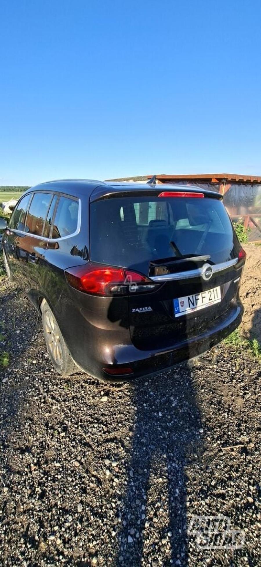 Opel Zafira Tourer 2013 in Kaisiadorys, with an engine capacity of 1.60 L and mileage of 0 thousand km for 2000 €, photo 8 on AUTOMOTO.COM.LV