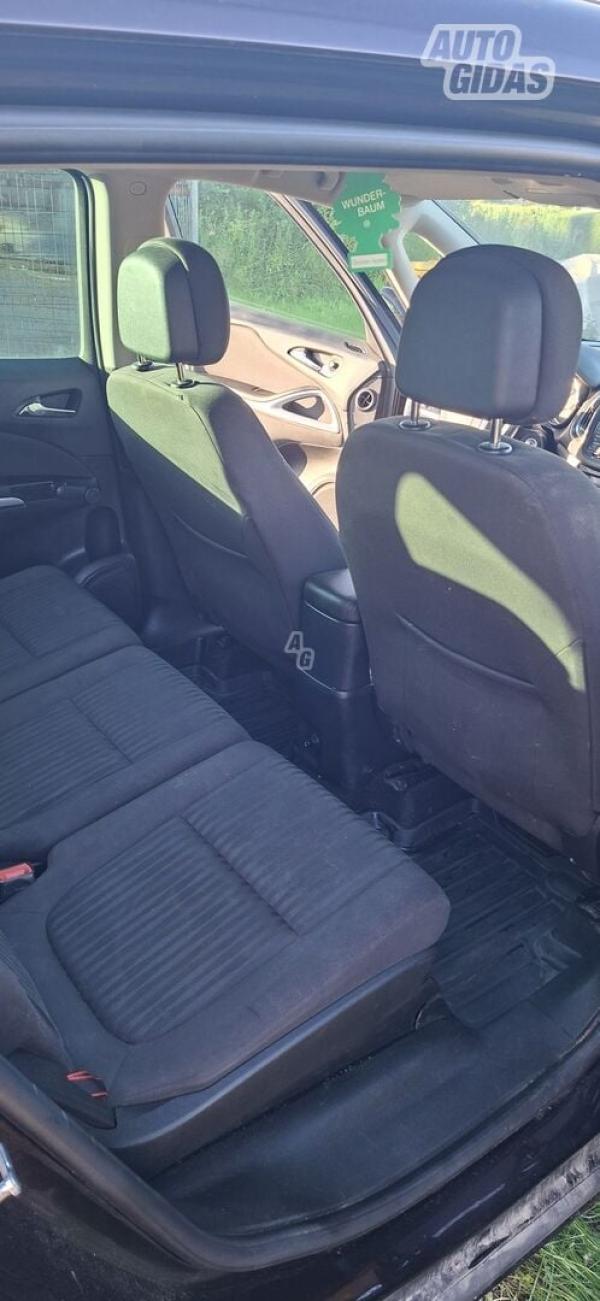 Opel Zafira Tourer 2013 Kaišiadorys, ar dzinēja tilpumu 1.60 L un nobraukumu 0 tūkst. km par 2000 €, foto 8 vietnē AUTOMOTO.COM.LV