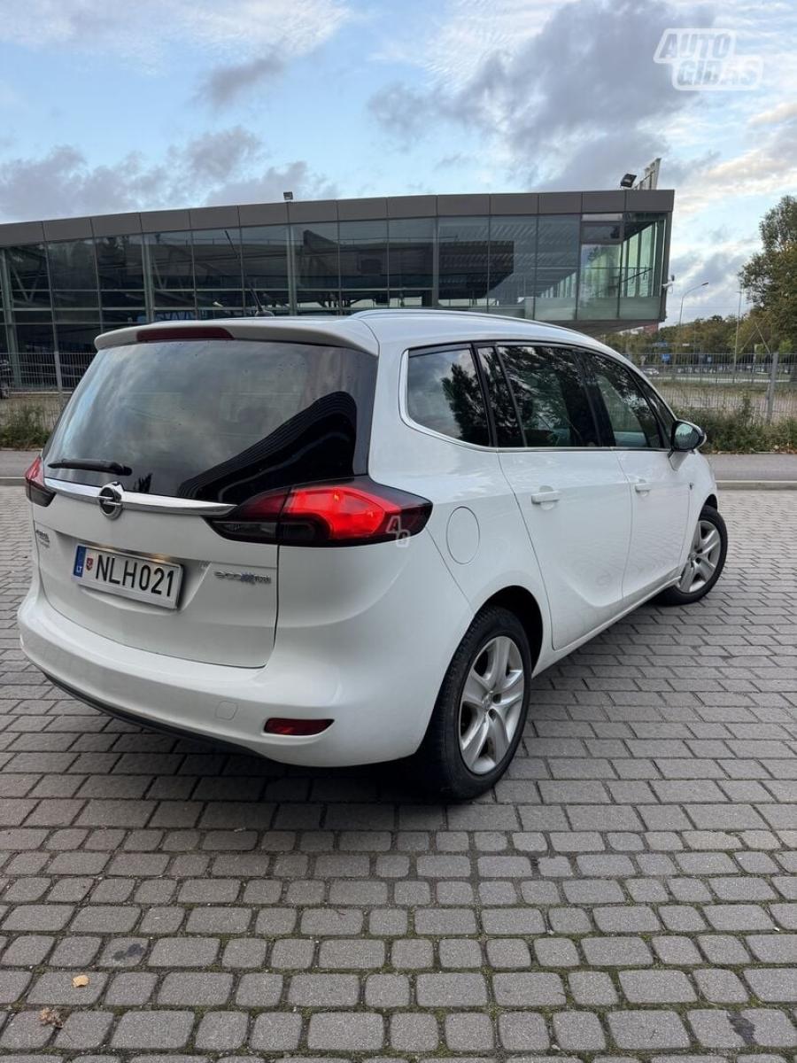 Opel Zafira Tourer 2013 Klaipėda, ar dzinēja tilpumu 1.60 L un nobraukumu 268 tūkst. km par 3500 €, foto 5 vietnē AUTOMOTO.COM.LV