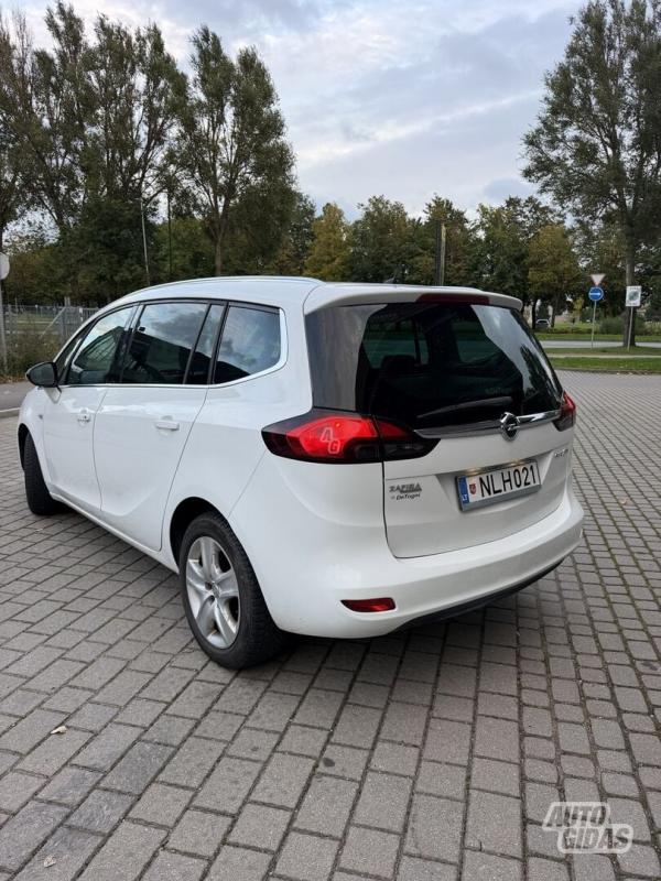 Опель Zafira Tourer 2013 в Клайпеда на AUTOMOTO.COM.LV Опель Zafira Tourer 2013 в Клайпеда, объемом двигателя 1.60 л и пробегом 268 тыс. км за 3500 €, фото 7 на AUTOMOTO.COM.LV
