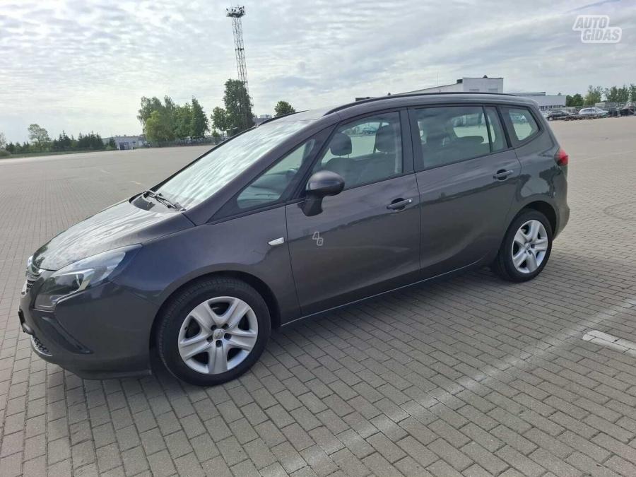 Опель Zafira Tourer 2014 в Мариямполе, объемом двигателя 2.00 л и пробегом 276 тыс. км за 4550 €, фото 3 на AUTOMOTO.COM.LV