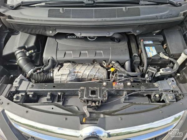 Opel Zafira Tourer 2014 in Marijampole, with an engine capacity of 2.00 L and mileage of 276 thousand km for 4550 €, photo 8 on AUTOMOTO.COM.LV