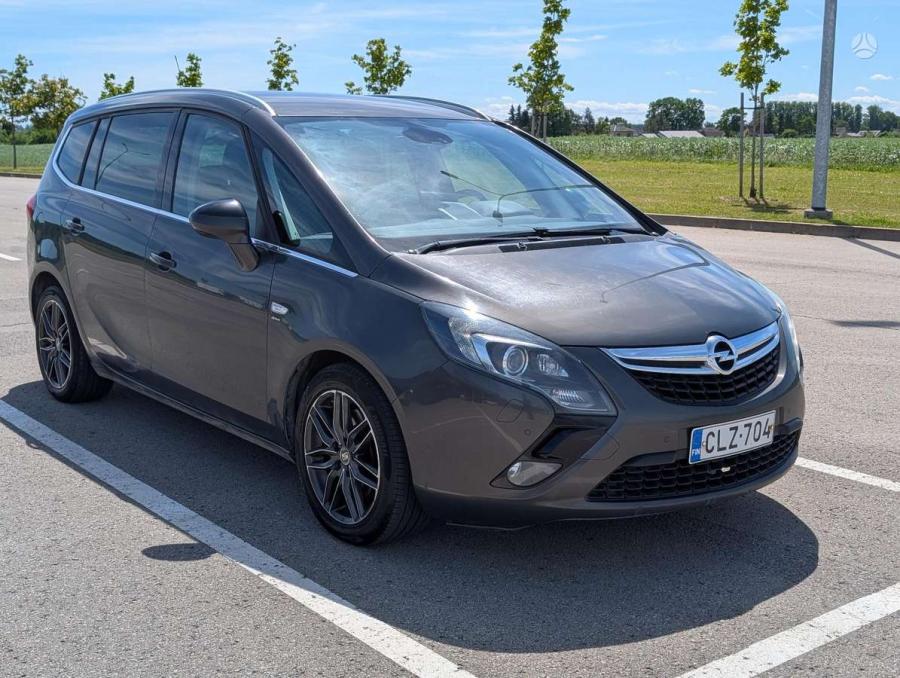 Opel Zafira Tourer 2016 Šauļi, ar dzinēja tilpumu 2.00 L un nobraukumu 217 tūkst. km par 4200 €, foto 4 vietnē AUTOMOTO.COM.LV