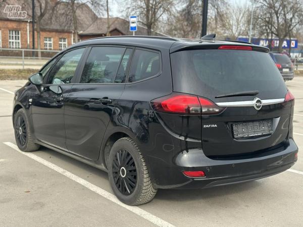 Opel Zafira Tourer 2017 Alīta, ar dzinēja tilpumu 1.60 L un nobraukumu 223 tūkst. km par 7500 €, foto 2 vietnē AUTOMOTO.COM.LV