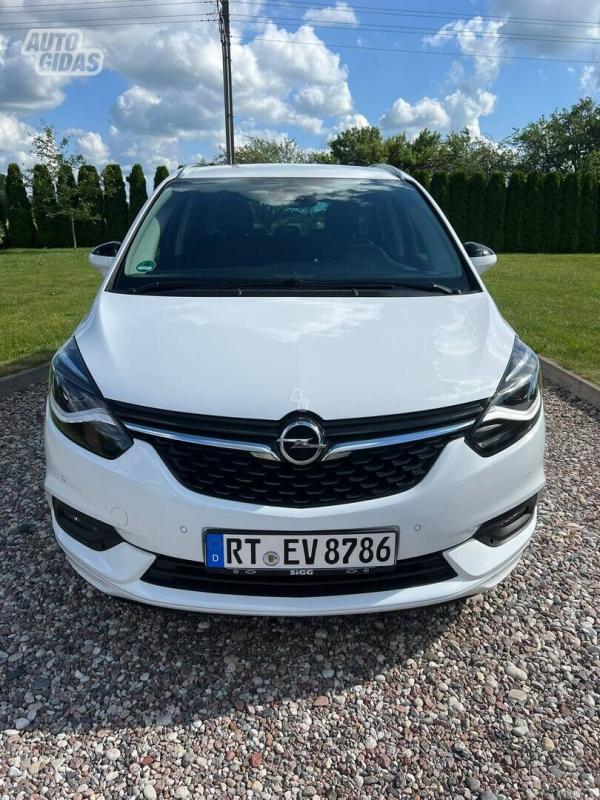 Opel Zafira Tourer 2017 Marijampole, ar dzinēja tilpumu 2.00 L un nobraukumu 135 tūkst. km par 8850 €, foto  vietnē AUTOMOTO.COM.LV