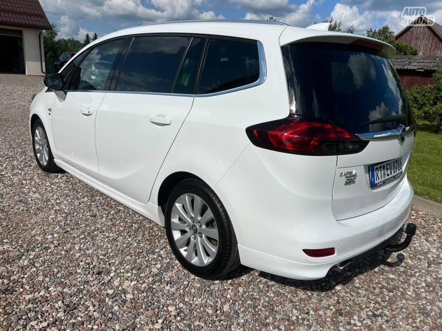 Opel Zafira Tourer 2017 Marijampole, ar dzinēja tilpumu 2.00 L un nobraukumu 135 tūkst. km par 8850 €, foto 5 vietnē AUTOMOTO.COM.LV