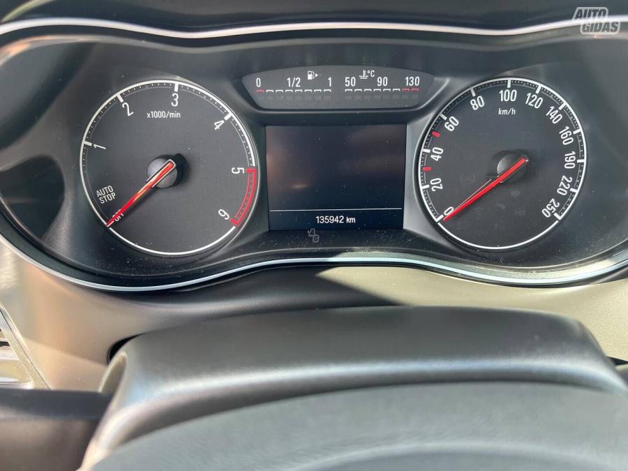 Opel Zafira Tourer 2017 Marijampole, ar dzinēja tilpumu 2.00 L un nobraukumu 135 tūkst. km par 8850 €, foto 10 vietnē AUTOMOTO.COM.LV