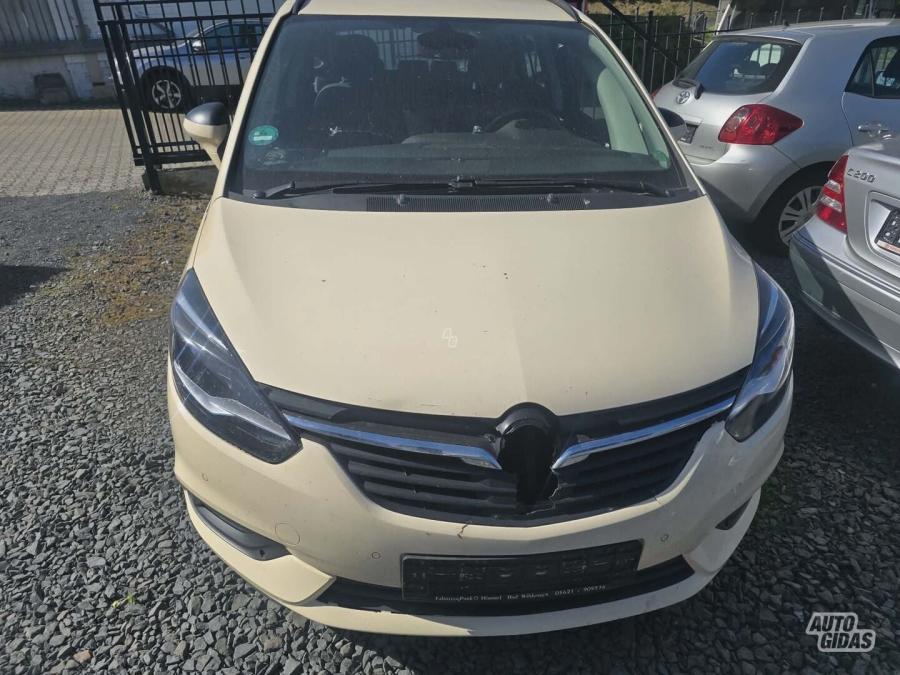 Опель Zafira Tourer 2019 в Каунас, объемом двигателя 2.00 л и пробегом 301 тыс. км за 4999 €, фото 7 на AUTOMOTO.COM.LV