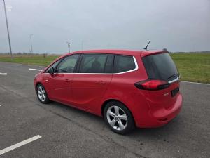 Sarkans Opel Zafira Tourer 2012 Marijampole, ar dzinēja tilpumu 1.36 L un nobraukumu 195 tūkst. km par 3650 €, foto 11 vietnē AUTOMOTO.COM.LV