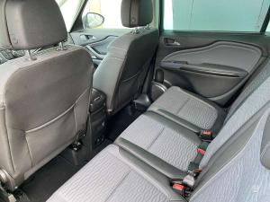 Sarkans Opel Zafira Tourer 2012 Raseiniai, ar dzinēja tilpumu 1.96 L un nobraukumu 300 tūkst. km par 4300 €, foto 19 vietnē AUTOMOTO.COM.LV