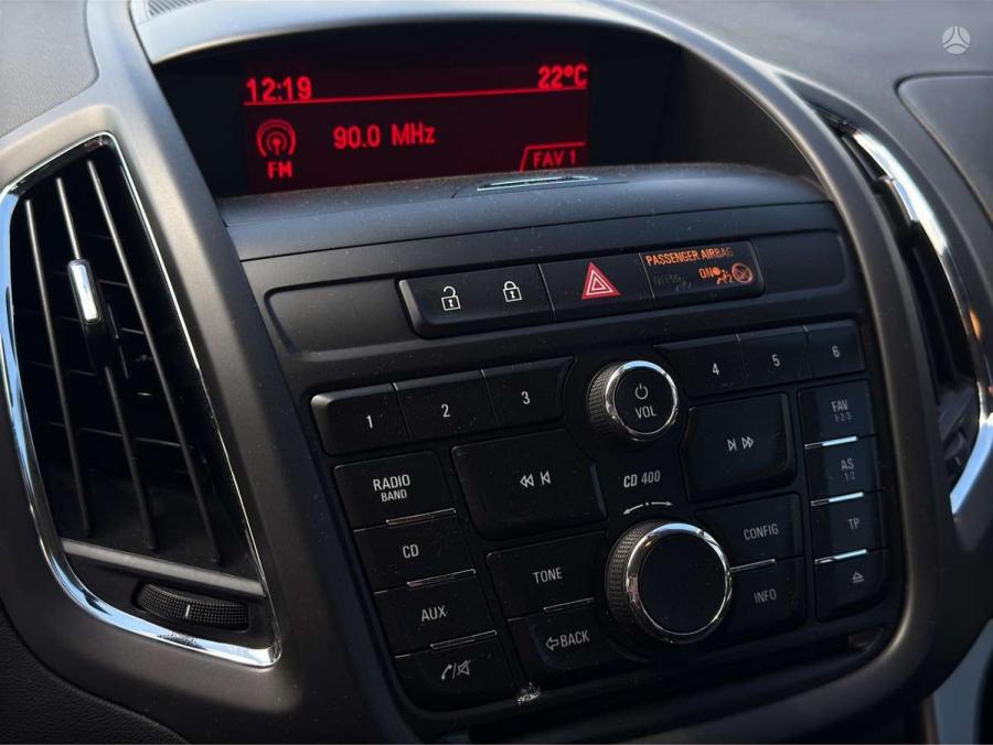 Sarkans Opel Zafira Tourer 2013 Kauņa, ar dzinēja tilpumu 2.00 L un nobraukumu 296 tūkst. km par 5999 €, foto 18 vietnē AUTOMOTO.COM.LV