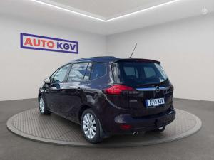 Красный Опель Zafira Tourer 2013 в Каунас, объемом двигателя 2.00 л и пробегом 296 тыс. км за 5999 €, фото 4 на AUTOMOTO.COM.LV