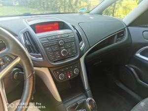 Красный Опель Zafira Tourer 2014 в Пренай, объемом двигателя 1.96 л и пробегом 202 тыс. км за 5250 €, фото 11 на AUTOMOTO.COM.LV
