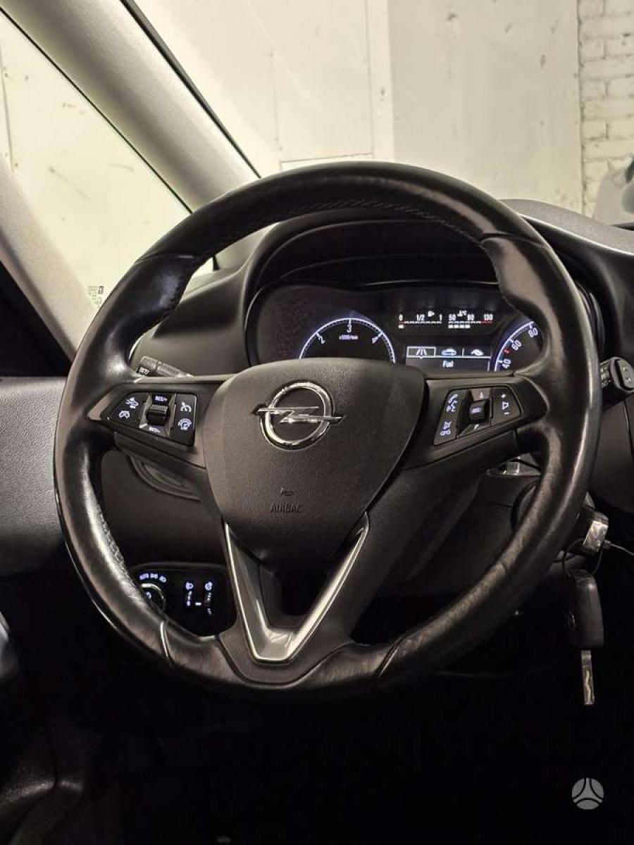 Красный Опель Zafira Tourer 2018 в Клайпеда, объемом двигателя 1.96 л и пробегом 248 тыс. км за 7900 €, фото 5 на AUTOMOTO.COM.LV