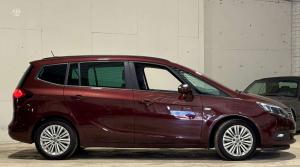 Красный Опель Zafira Tourer 2018 в Клайпеда, объемом двигателя 1.96 л и пробегом 248 тыс. км за 7900 €, фото 6 на AUTOMOTO.COM.LV