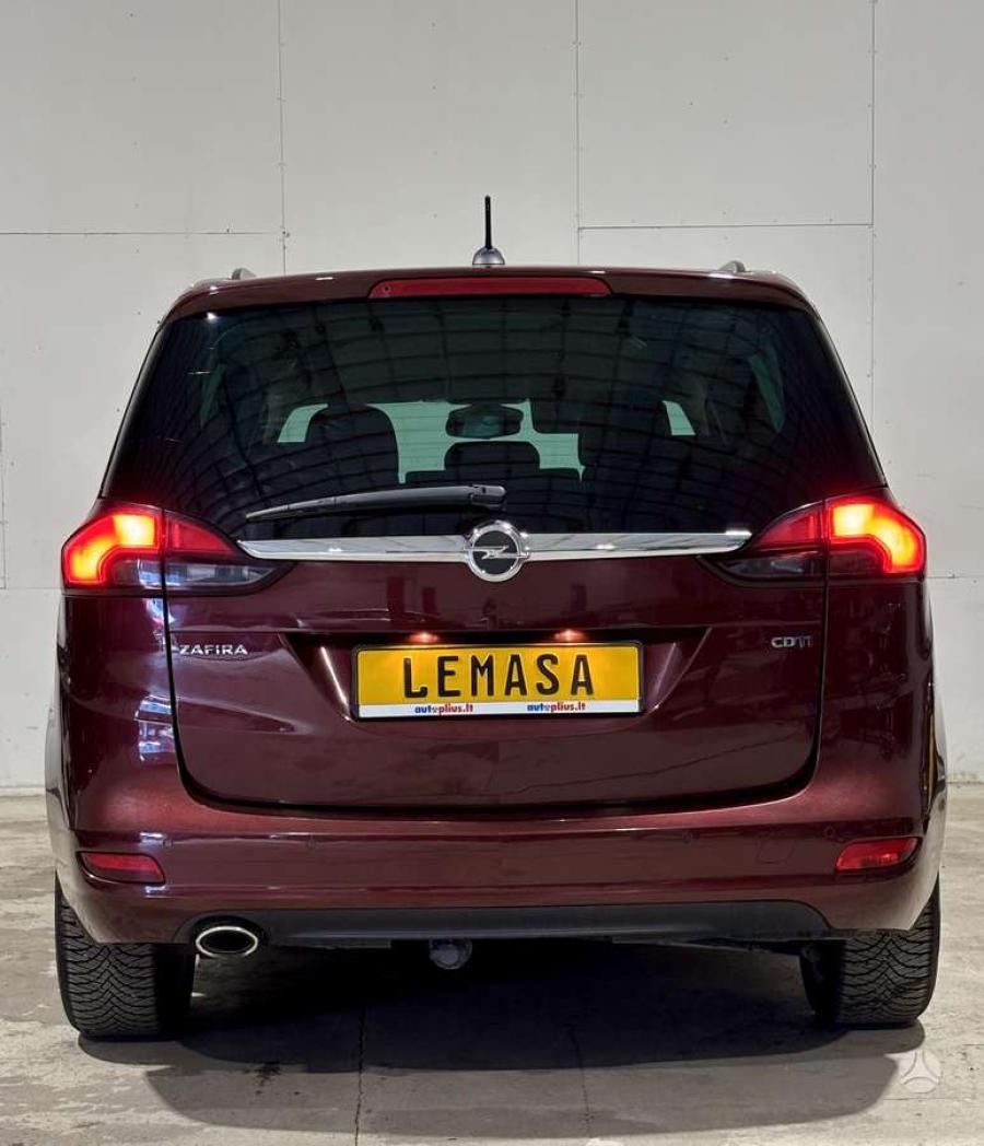 Красный Опель Zafira Tourer 2018 в Клайпеда, объемом двигателя 1.96 л и пробегом 248 тыс. км за 7900 €, фото 31 на AUTOMOTO.COM.LV