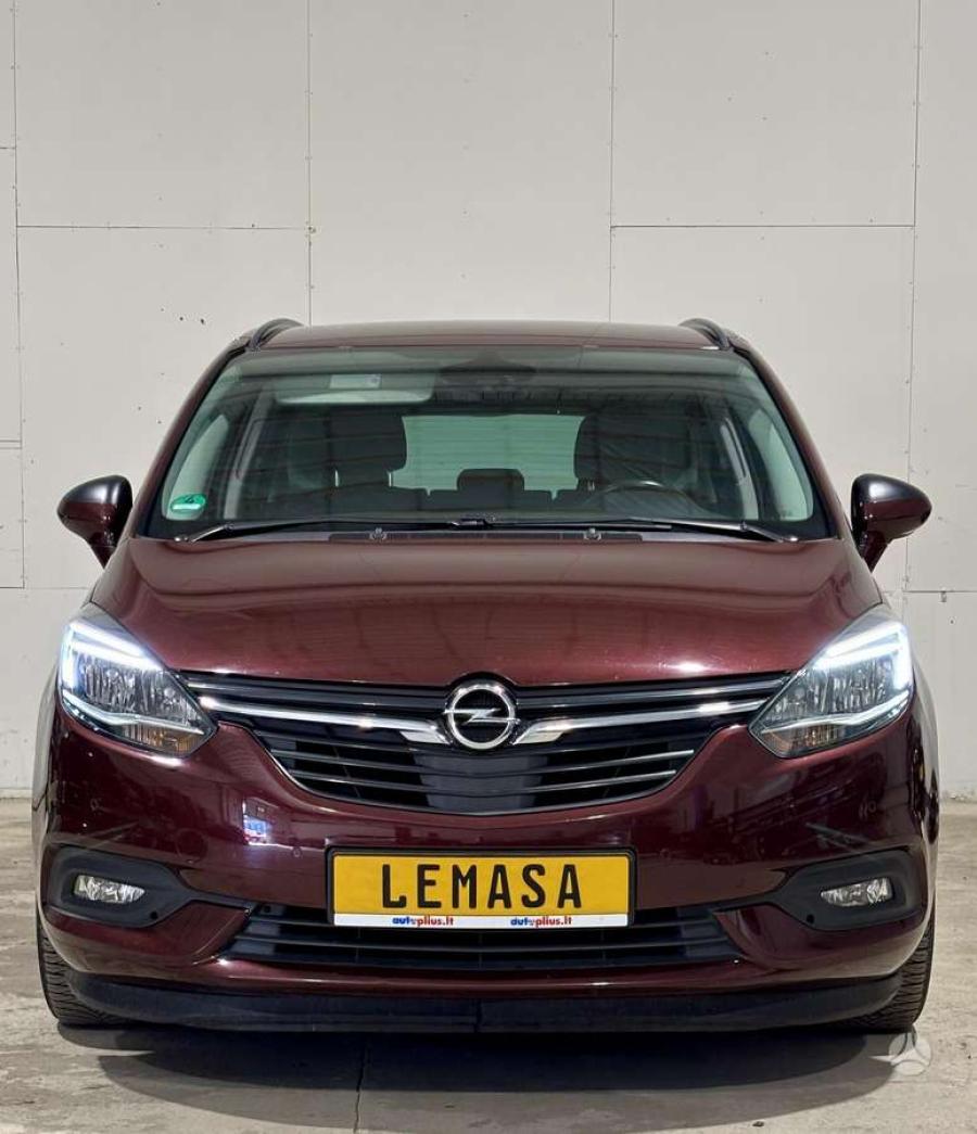 Красный Опель Zafira Tourer 2018 в Клайпеда, объемом двигателя 1.96 л и пробегом 248 тыс. км за 7900 €, фото 32 на AUTOMOTO.COM.LV