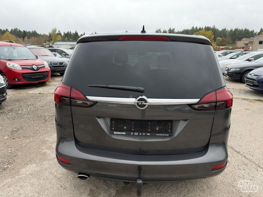 Opel Zafira Tourer 2012 Utena, ar dzinēja tilpumu 2.00 L un nobraukumu 285 tūkst. km par 4950 €, foto 6 vietnē AUTOMOTO.COM.LV