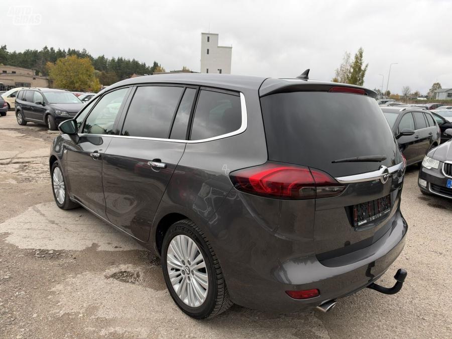Opel Zafira Tourer 2012 Utena, ar dzinēja tilpumu 2.00 L un nobraukumu 285 tūkst. km par 4950 €, foto 7 vietnē AUTOMOTO.COM.LV