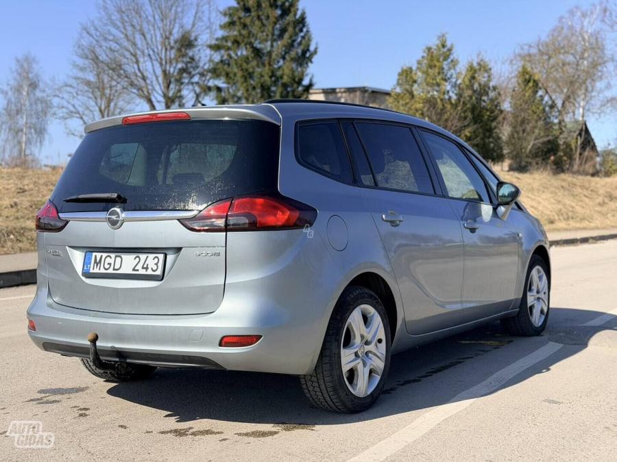 Opel Zafira Tourer 2013 Kauņa, ar dzinēja tilpumu 2.00 L un nobraukumu 313 tūkst. km par 3999 €, foto 5 vietnē AUTOMOTO.COM.LV