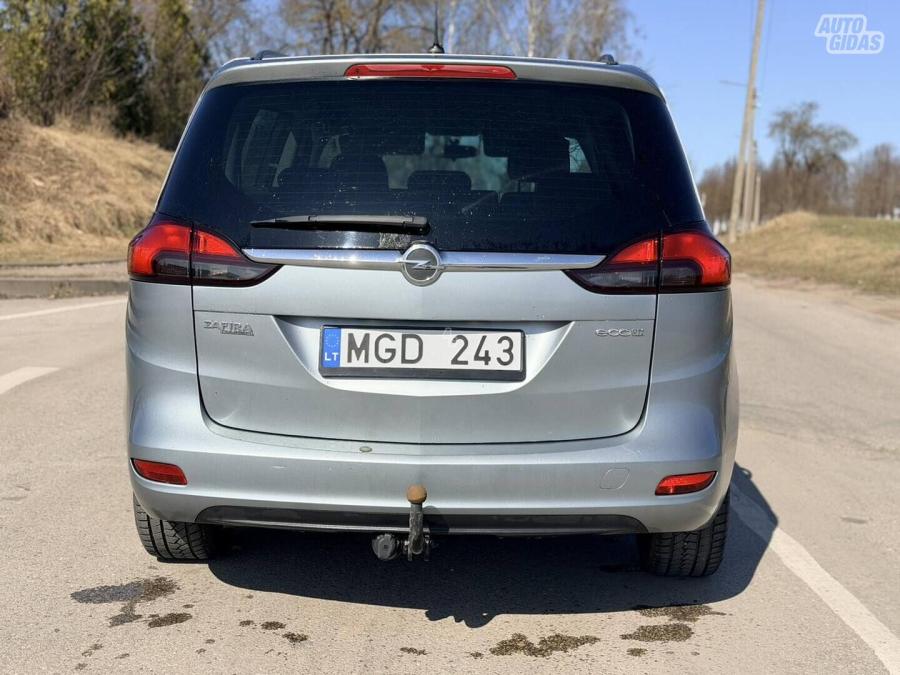 Opel Zafira Tourer 2013 Kauņa, ar dzinēja tilpumu 2.00 L un nobraukumu 313 tūkst. km par 3999 €, foto 6 vietnē AUTOMOTO.COM.LV