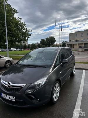 Opel Zafira Tourer 2014 Šauļi, ar dzinēja tilpumu 2.00 L un nobraukumu 310 tūkst. km par 5400 €, foto  vietnē AUTOMOTO.COM.LV