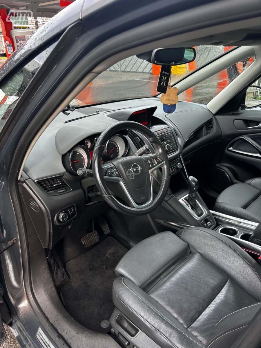 Опель Zafira Tourer 2014 в Шяуляй, объемом двигателя 2.00 л и пробегом 310 тыс. км за 5400 €, фото 10 на AUTOMOTO.COM.LV