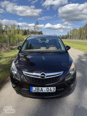 Opel Zafira Tourer 2015 Viļņa, ar dzinēja tilpumu 2.00 L un nobraukumu 280 tūkst. km par 6850 €, foto 5 vietnē AUTOMOTO.COM.LV
