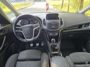 Violets Opel Zafira Tourer 2012 Ukmergė, ar dzinēja tilpumu 1.96 L un nobraukumu 305 tūkst. km par 3950 €, foto 10 vietnē AUTOMOTO.COM.LV