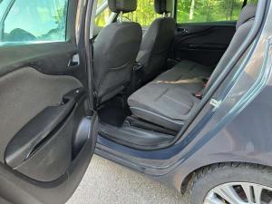Violets Opel Zafira Tourer 2012 Ukmergė, ar dzinēja tilpumu 1.96 L un nobraukumu 305 tūkst. km par 3950 €, foto 13 vietnē AUTOMOTO.COM.LV