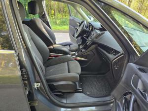 Violets Opel Zafira Tourer 2012 Ukmergė, ar dzinēja tilpumu 1.96 L un nobraukumu 305 tūkst. km par 3950 €, foto 16 vietnē AUTOMOTO.COM.LV