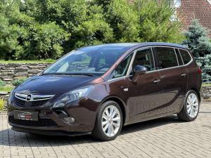 Violet Opel Zafira Tourer 2012 in Kedainiai, with an engine capacity of 1.96 L and mileage of 260 thousand km for 6350 €, photo  on AUTOMOTO.COM.LV