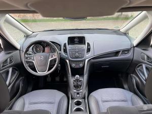 Violet Opel Zafira Tourer 2012 in Kedainiai, with an engine capacity of 1.96 L and mileage of 260 thousand km for 6350 €, photo 32 on AUTOMOTO.COM.LV